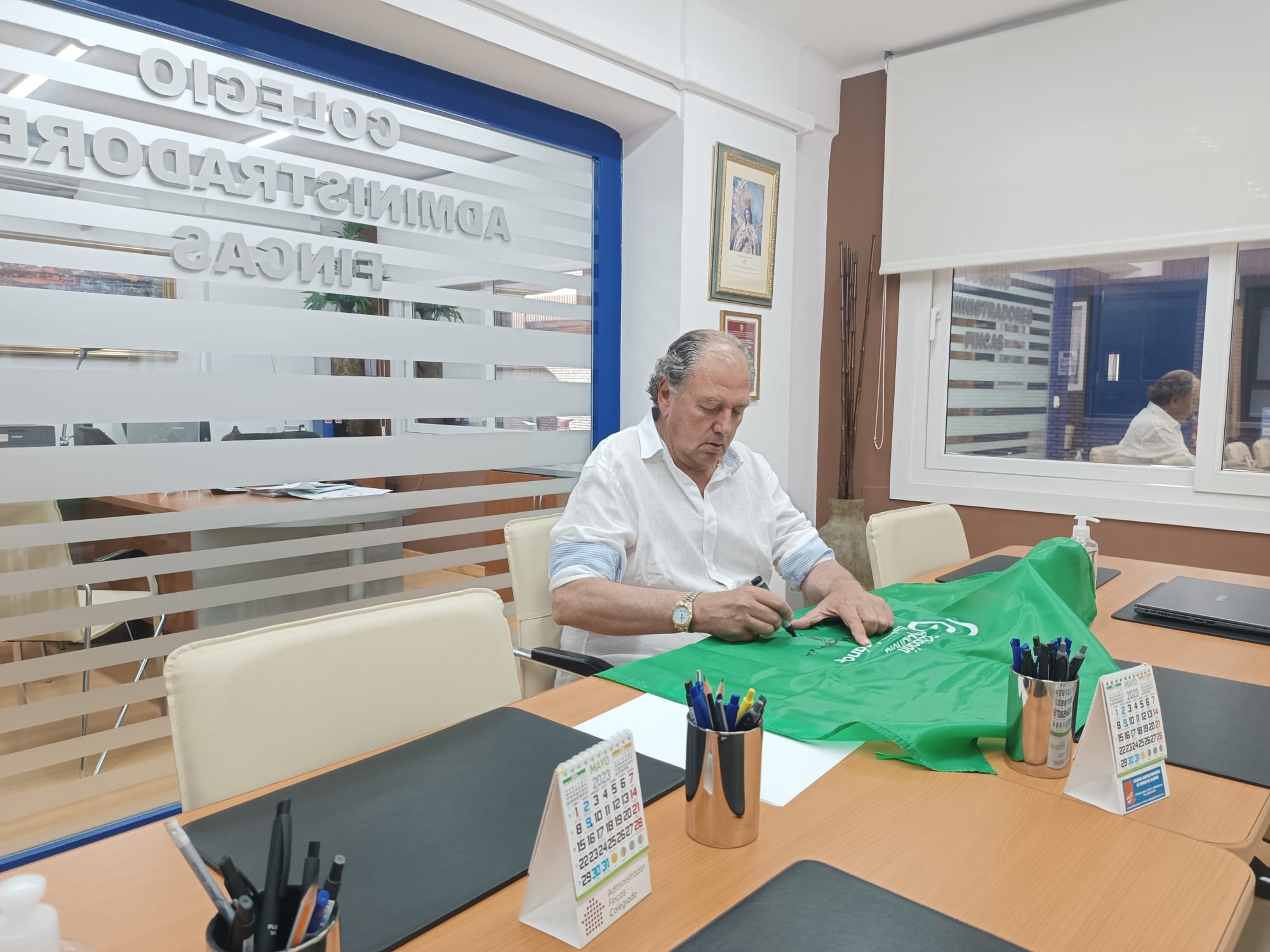 CAF Almería se suma a la campaña "Haz de la lucha tu bandera" de la ...